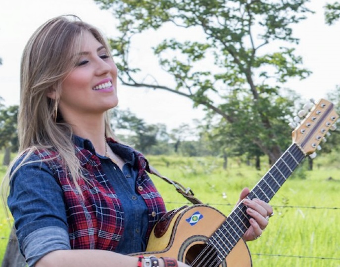 Bruna Viola no aniversário de Quarto Centenário | Tribuna da Região